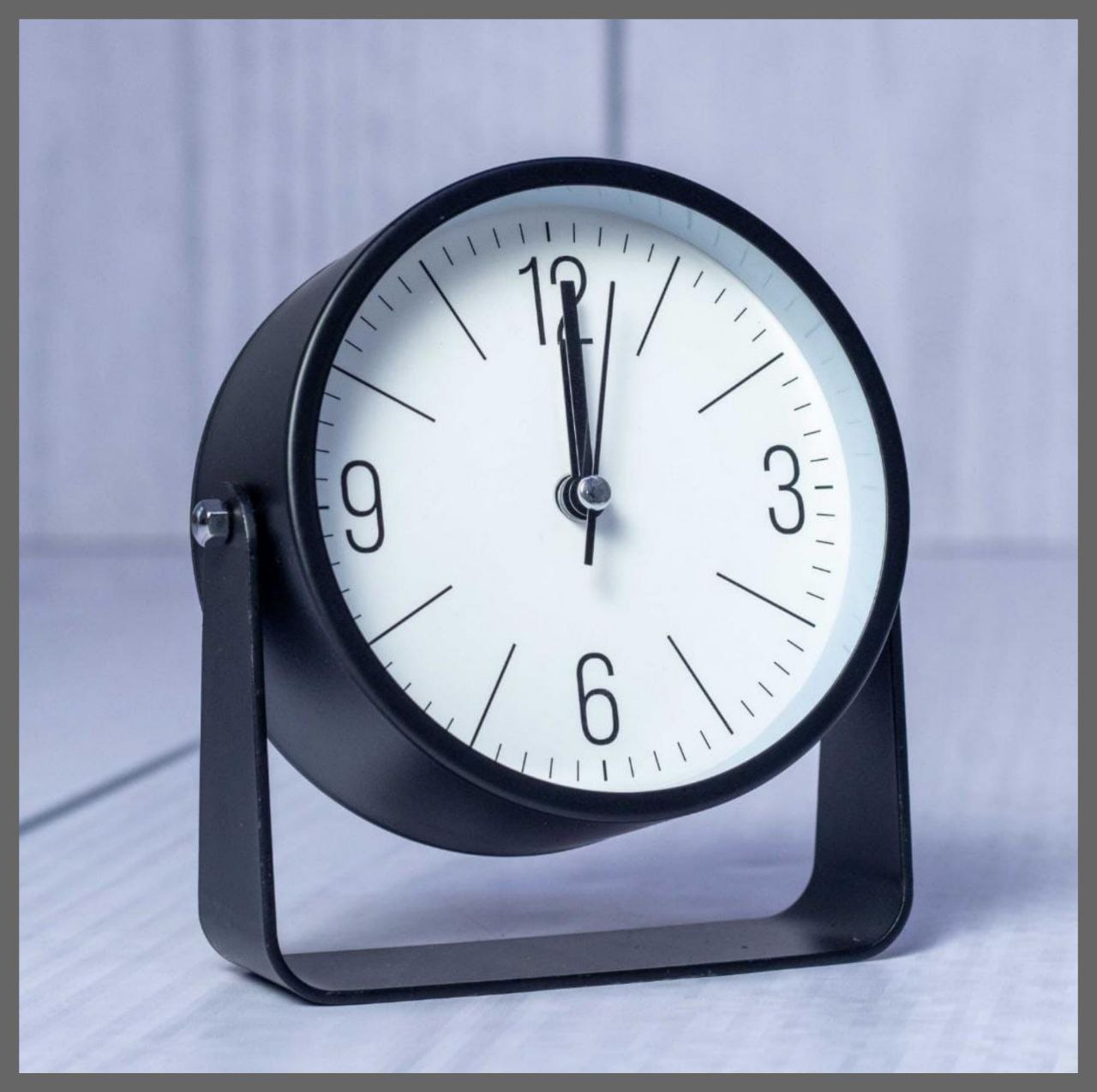 Stand Metallic Table Alarm Clock - Patamore.co.ke